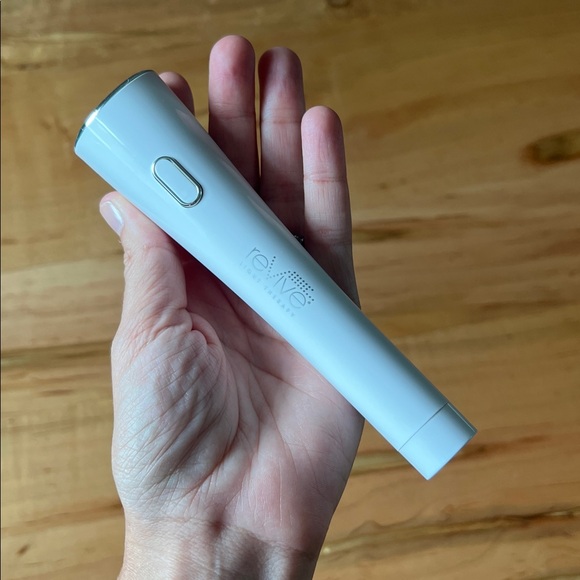 Skincare | Revive Skincare Red Light Therapy | Poshmark